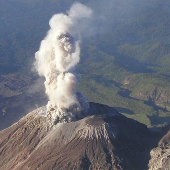 A 30 años de la erupción del volcán Hudson - Wou Noticias